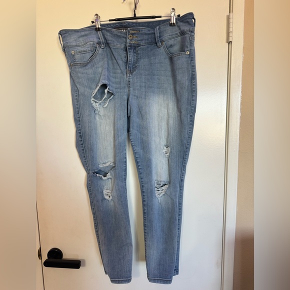 torrid | Jeans | Torrid Skinny Jeans Distressed | Poshmark
